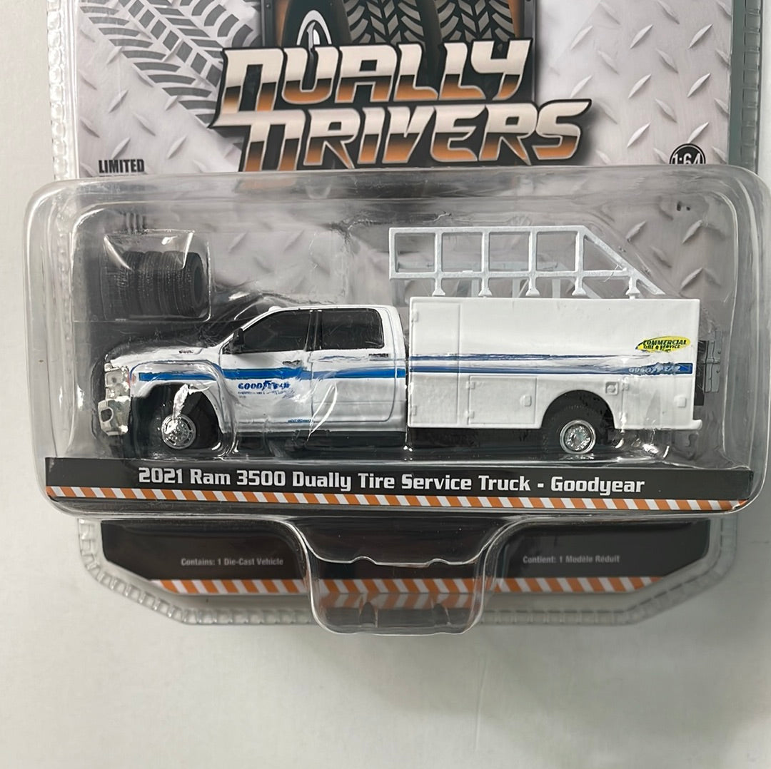 Greenlight 1/64 Dually Drivers 2021 Ram 3500 Dually Tire Service Truck ...