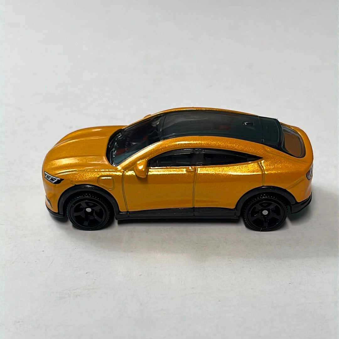 *Loose* Matchbox 2021 Ford Mustang Mach-E Yellow – Flipn Diecast